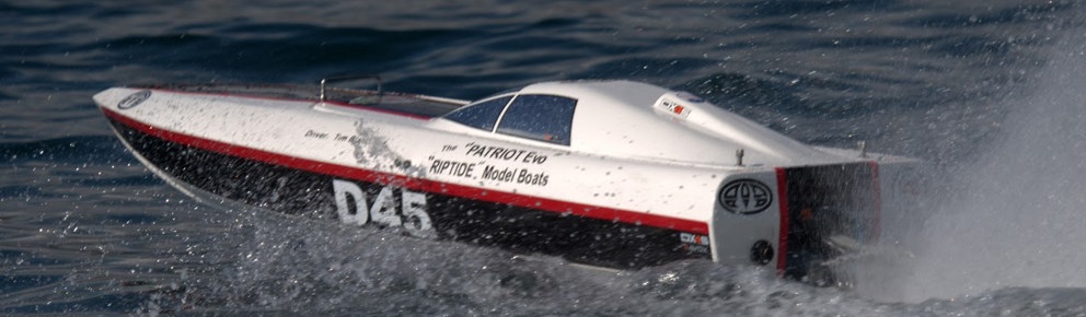 Tor Bay Harbour website - Offshore MBE Model Powerboat Racing - Brixham
